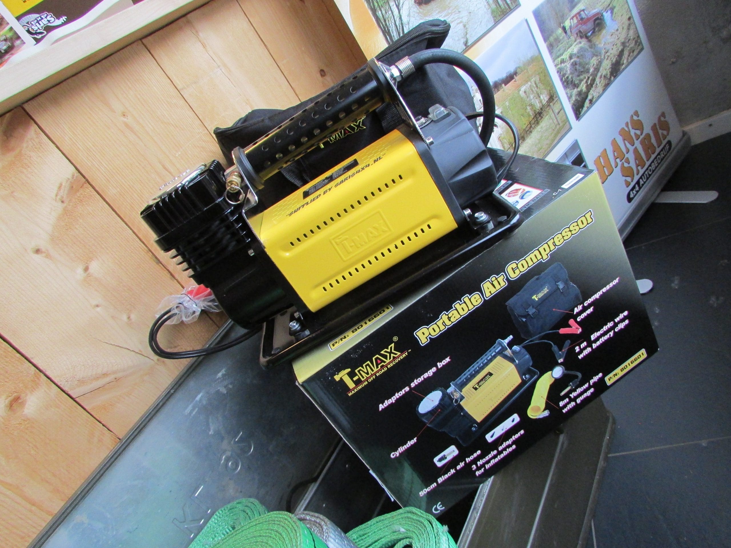 T-Max 160 l/min 12 volt compressor - Saris4x4
